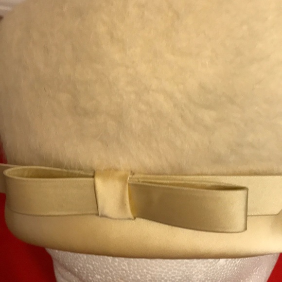 Coronet | Accessories | Vintage 96s Coronet Womens Cream Hat | Poshmark